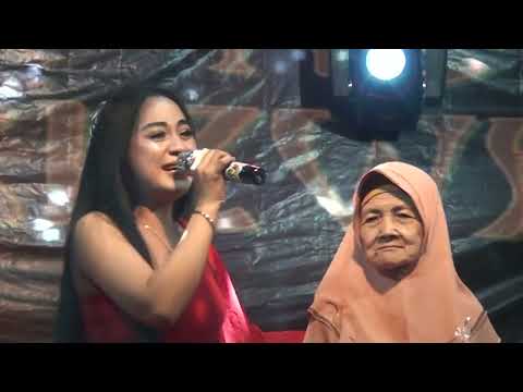 pecah seribu!!! juwita bohay new RIZWANA musik..yang tua nggak kalah sama yang muda
