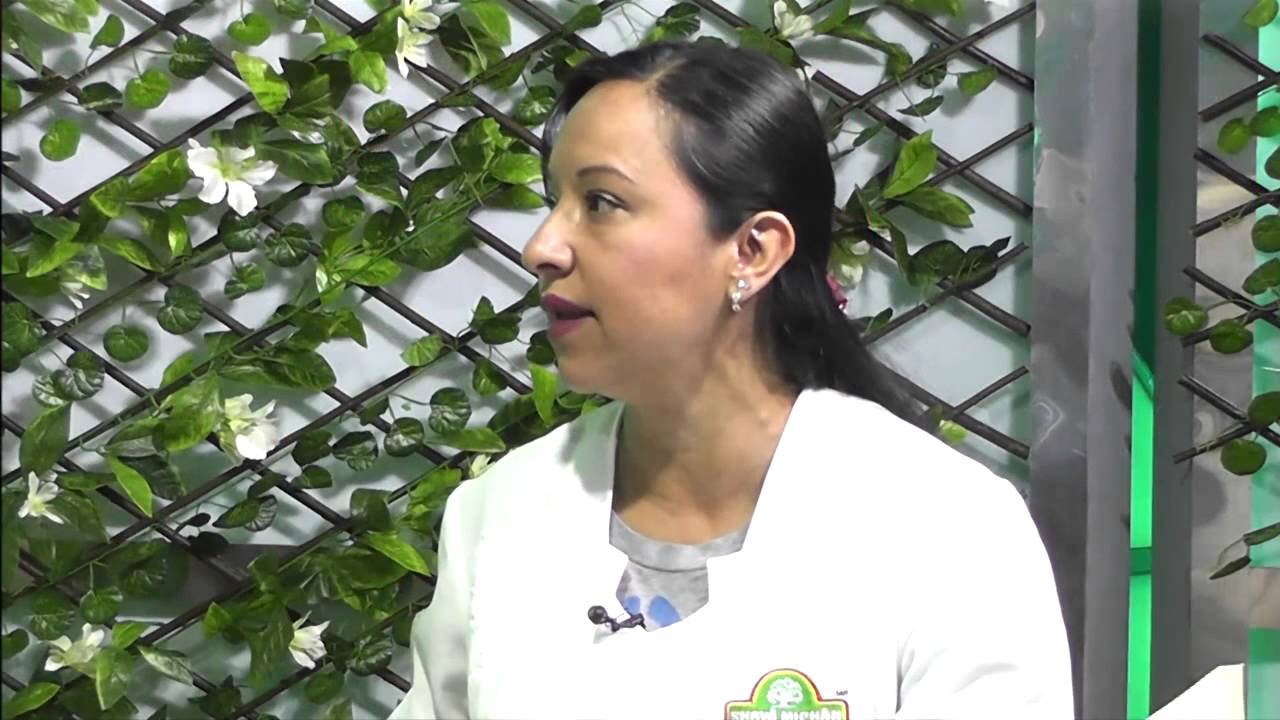 Shaya Michan en la Luz del naturismo - Miomatosis uterina - YouTube