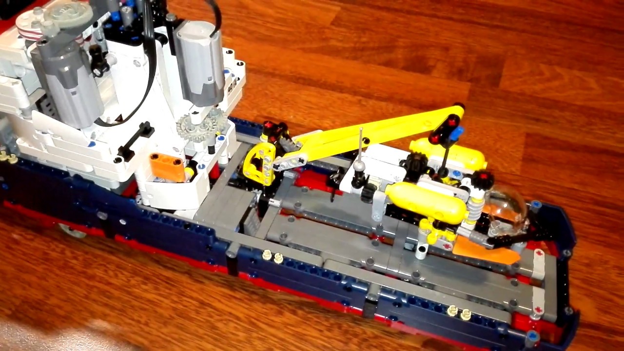 Lego Technic 42064 RC model A - YouTube