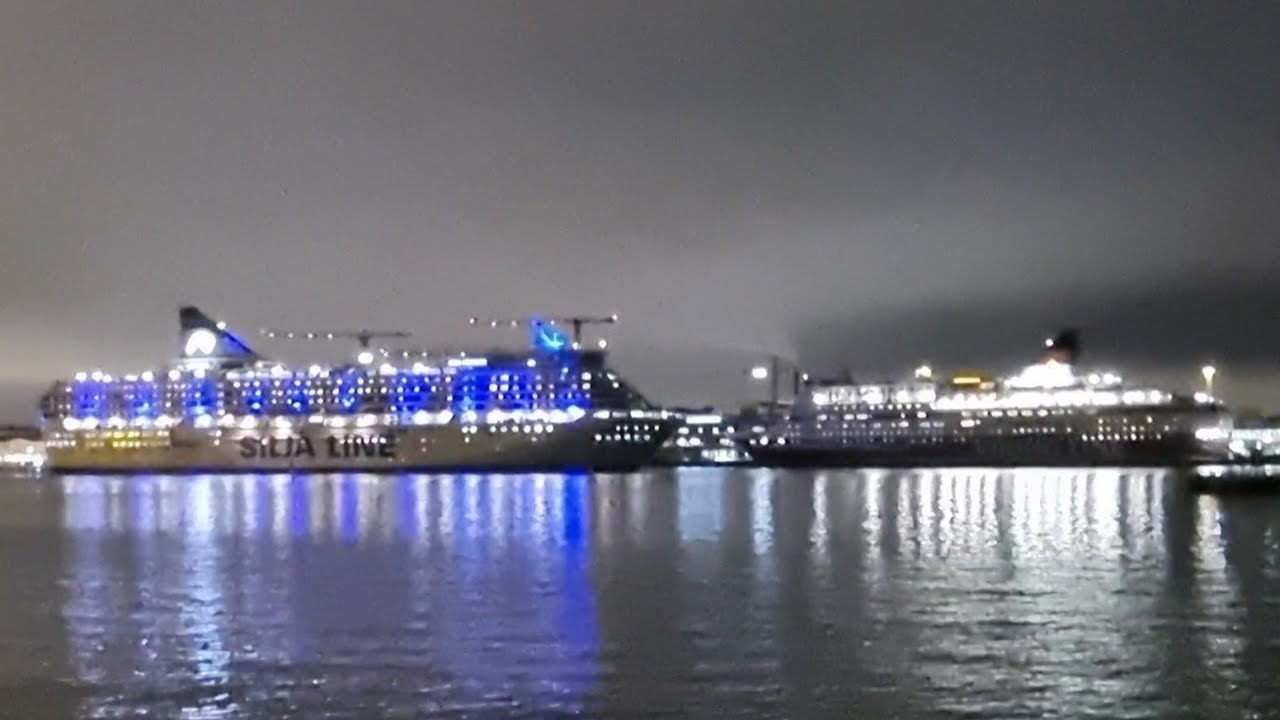 Port of Helsinki. Silja Serenade, Viking Gabriella. 30 November 2022 ...