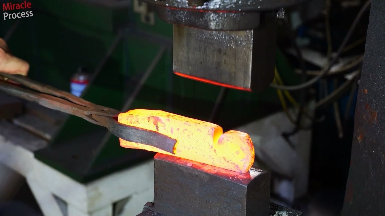 Amazing! The Birth of a Chinese Kitchen Knife with Unique Craftsmanship ...