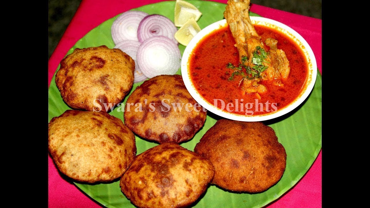 Malvani Kombadi Vade/मालवणी चिकन सागोती वडे/कोंबडी वडे/Chicken Sagoti ...
