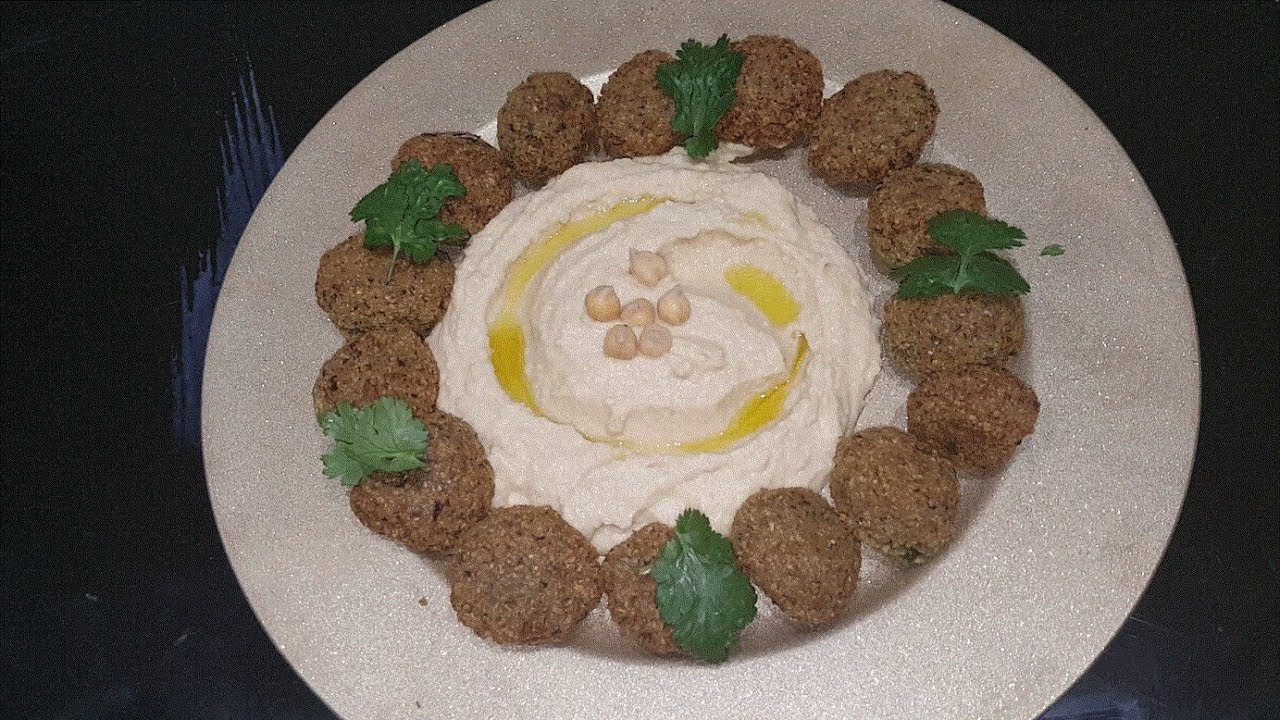 Falafel and Hummus - YouTube