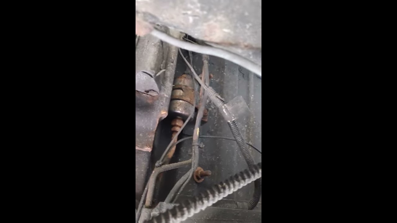 Chevy van G20 92 fuel filter location - YouTube
