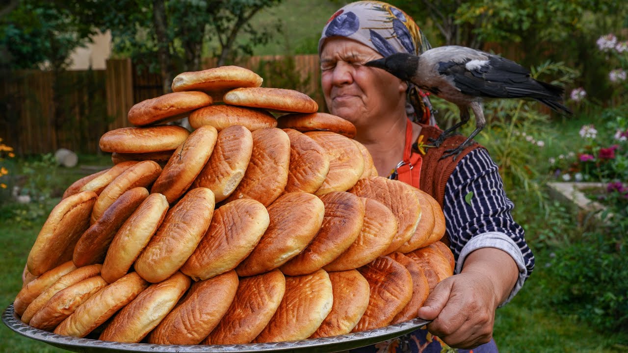 Traditional Azerbaijani Flatbreads: Karabakh Ketesi - YouTube