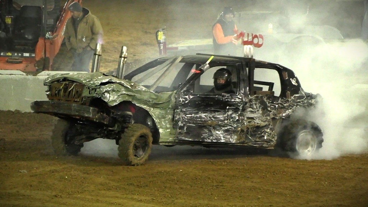 Wicked Fullsize - Halloween Havoc Derby 2025 - YouTube