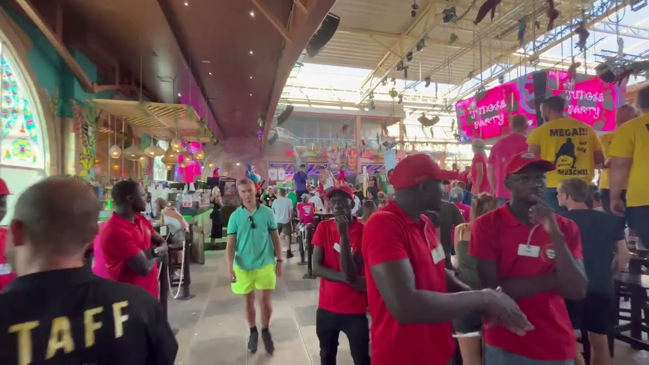 4K | Megapark | Olivia | Mallorca 2022 | Ballermann | 28. August 2022 ...