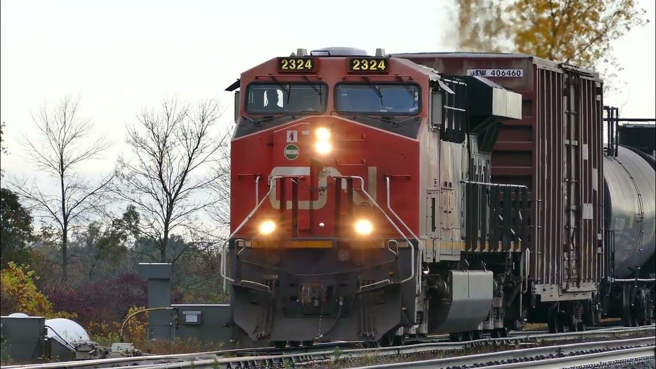 CN 2324 East Passes Marysville CN Kingston Sub - YouTube