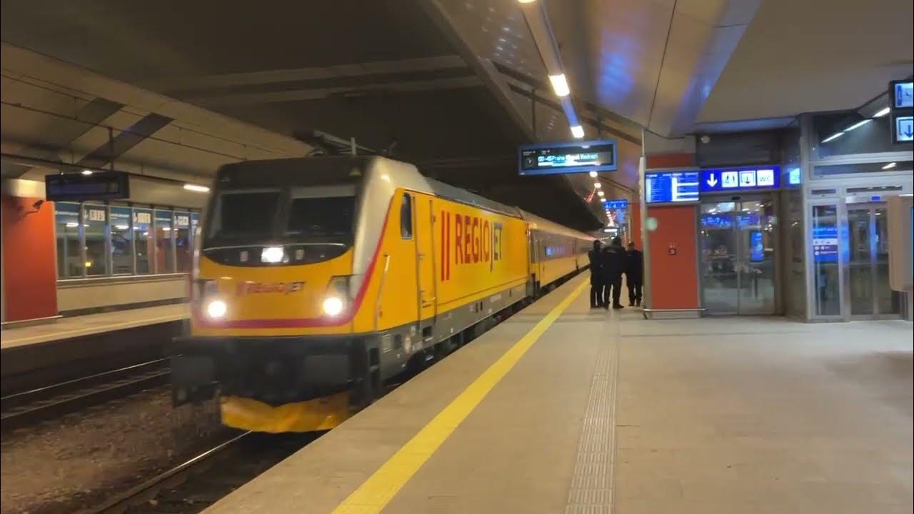 RJ 1022 RegioJet Przemysl --Praha - YouTube
