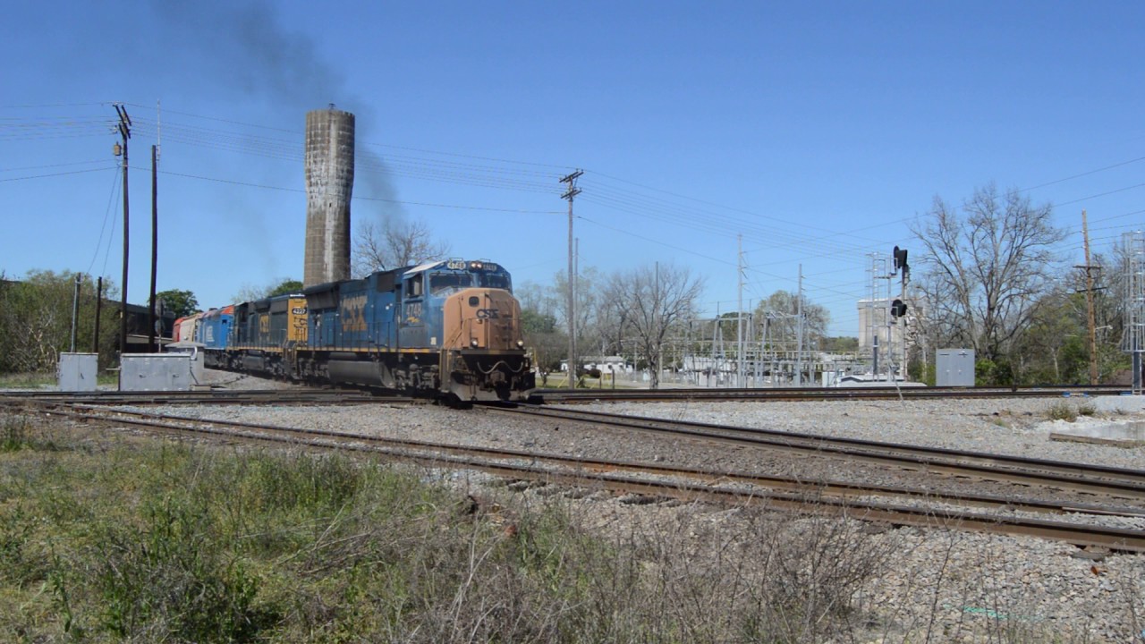 Norfolk Southern & CSX in Cordele GA NS 295 NS #8812 / CSX Q685-31 CSX ...