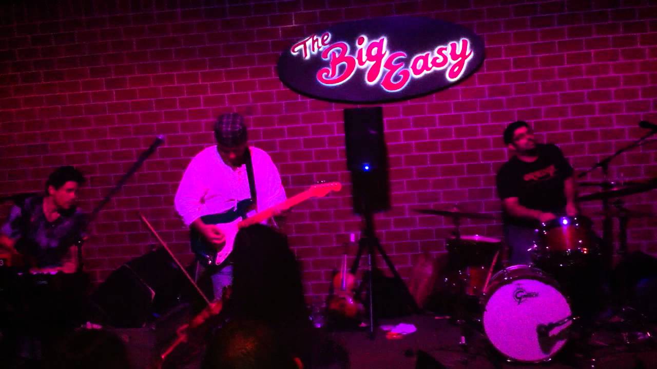 Blue Fire Band Live at The Big Easy Bar and Grille - YouTube