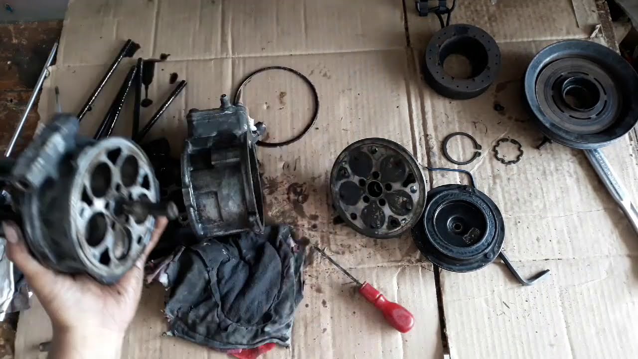 Denso compressor 17c - YouTube