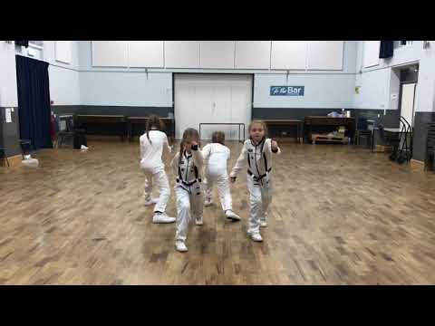 CDC STREET DANCE QUADS LILLIE MORRIS SANDERS GRACIE SILLENCE SAPPHIRE ...