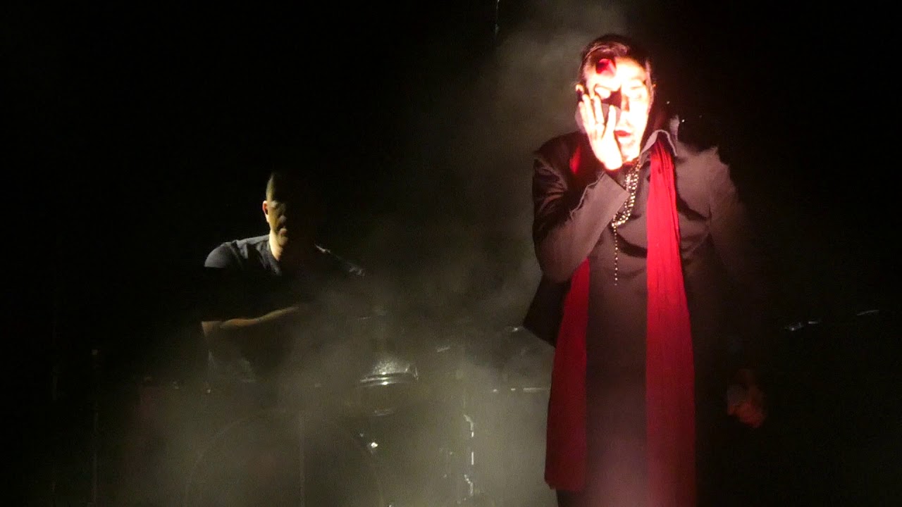 "Bela Lugosi's Dead" Peter Murphy@Union Transfer Philadelphia 2/12/19 ...