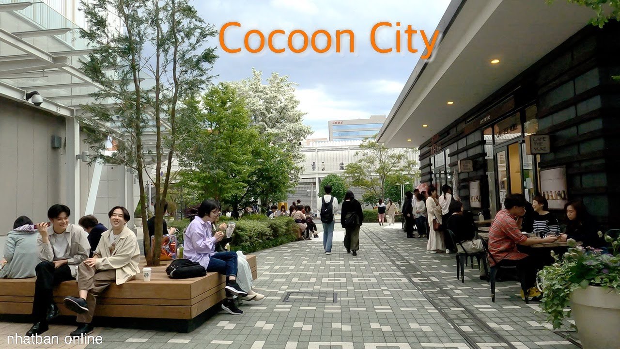Cocoon city in Saitama Shintoshin on April | Japan Walk @Explore-Japan ...