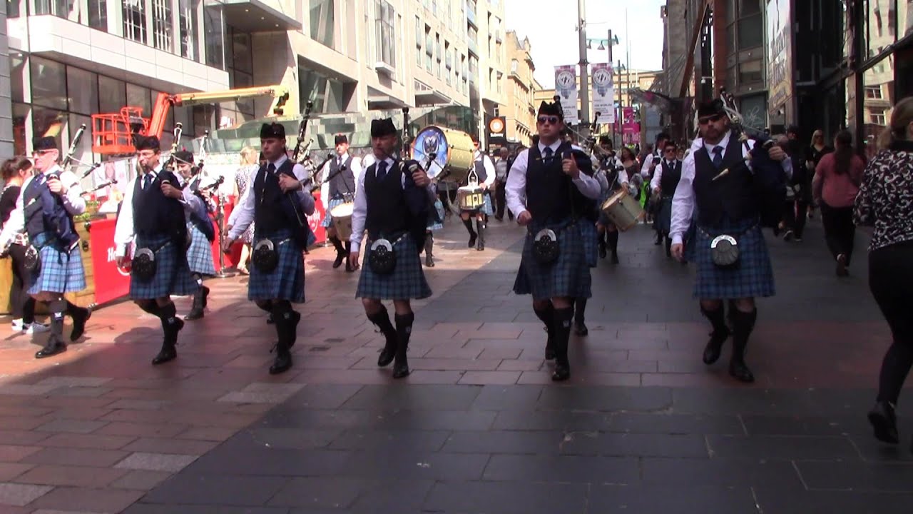 CITY OF EDINBURGH PIPE BAND PERFORM AT PIPING LIVE 2022 PART 2 - YouTube