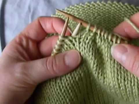 Knitting Pleats - YouTube