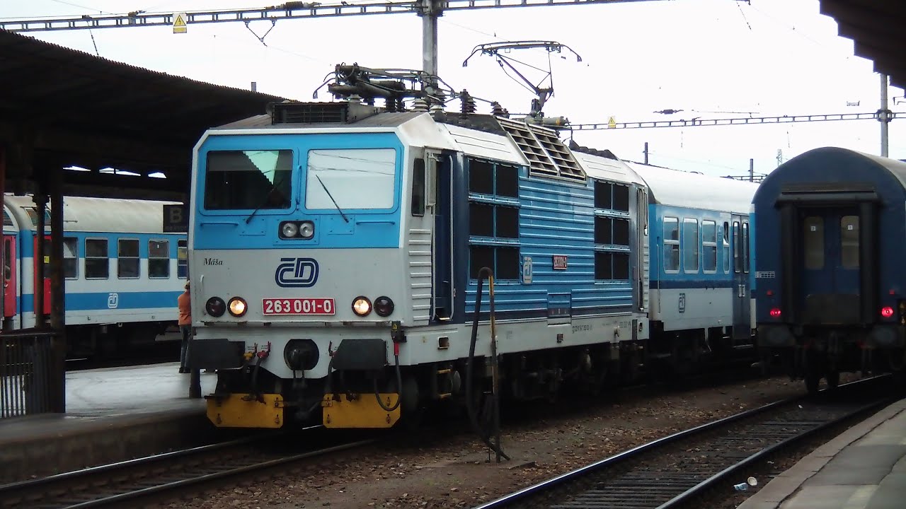 ČD 263.001 "Máša" - Os 4910 (Vranovice - Žďár nad Sázavou) - Brno ...