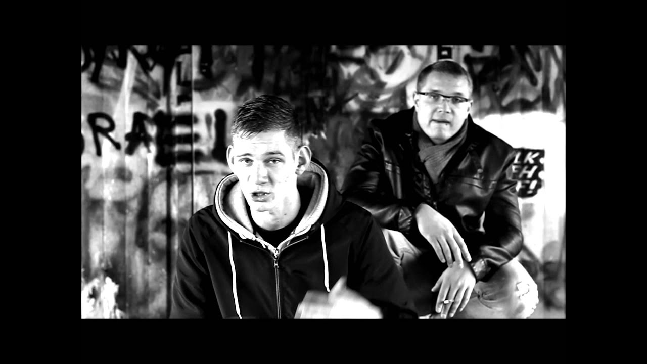 DDS (Deutsch Deformiert Skurril)-Ohrfeigenbaum - YouTube