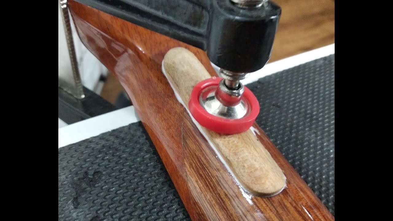Lepenie a zosilnenie krku Guitar Neck Gluing & Strengthening - YouTube