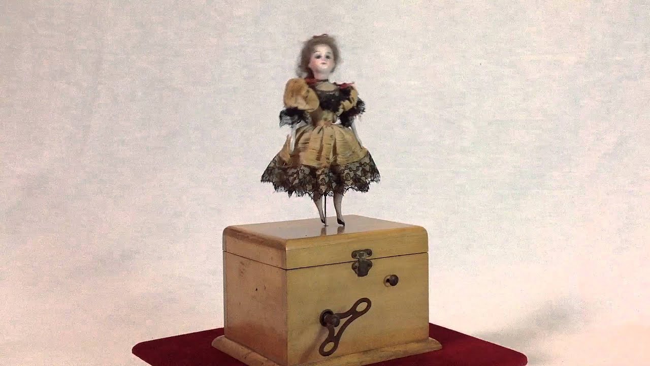 Dancer Automaton - 1910 Paris - YouTube