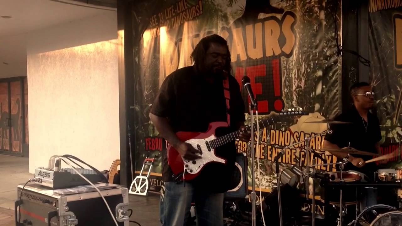 Red House - Jimi Hendrix (covered) by The Ruff Pro Band - YouTube