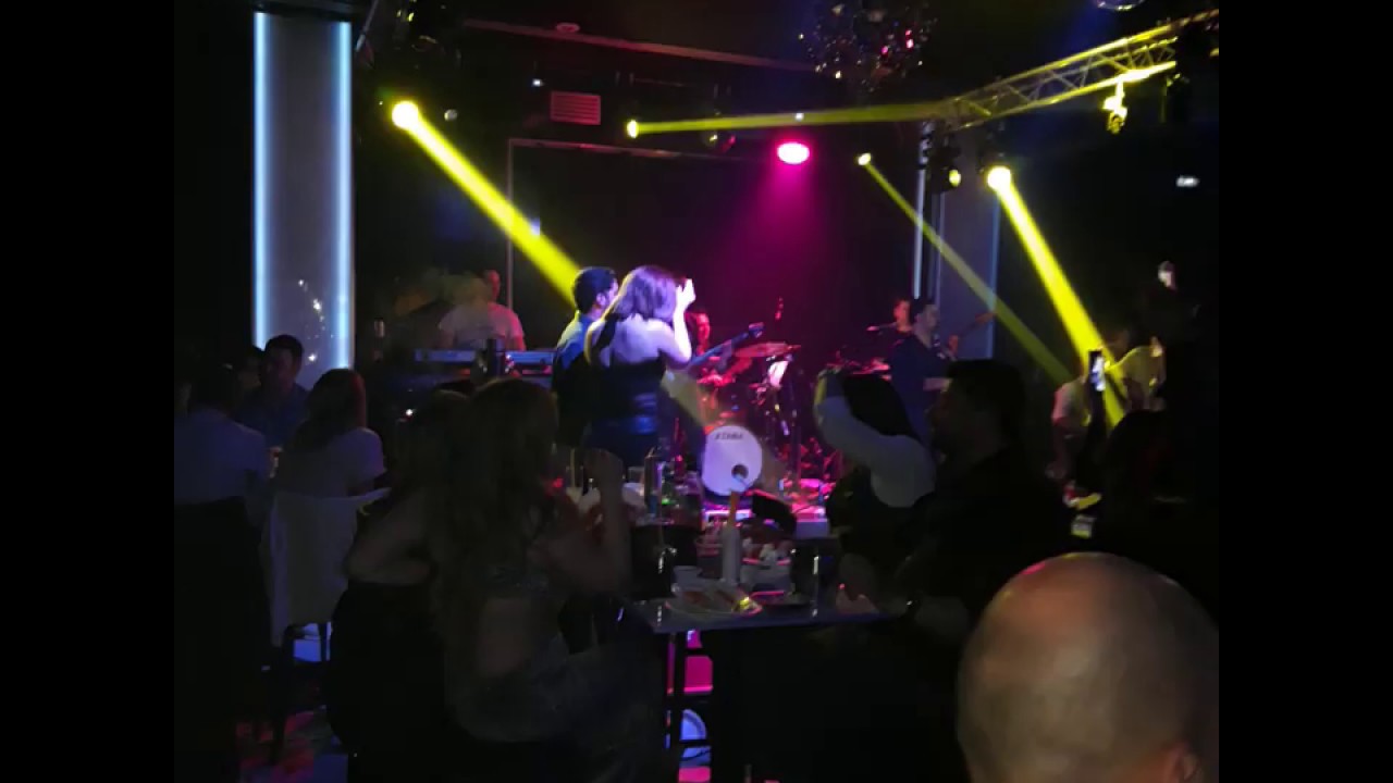 Stage Live Λαρνακα Γιωργος Γιαννιας 9/3/19... - YouTube