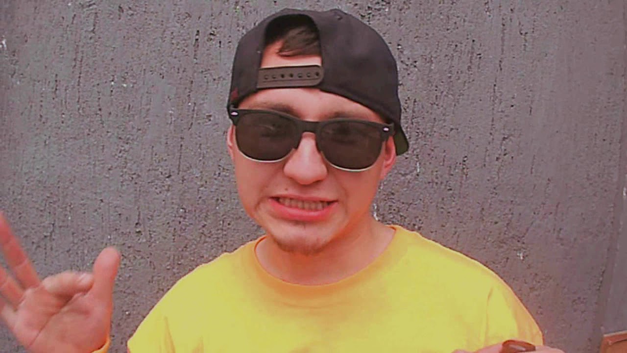 Real Zona Permaneciendo Video Oficial - YouTube