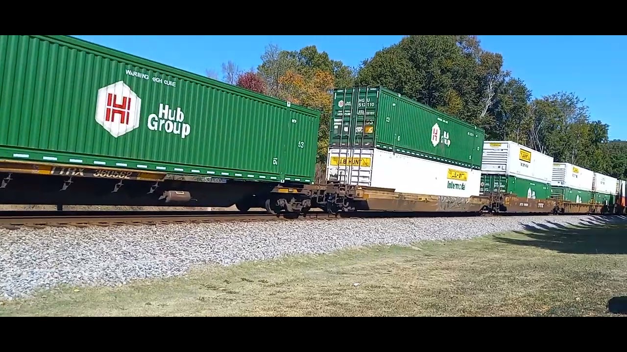 NS 27A with UP 8670 SD70ACE NS 8045 ES44AC mid train DPUs NS 1820 SD70ACC and NS 4349 AC44C6M ...