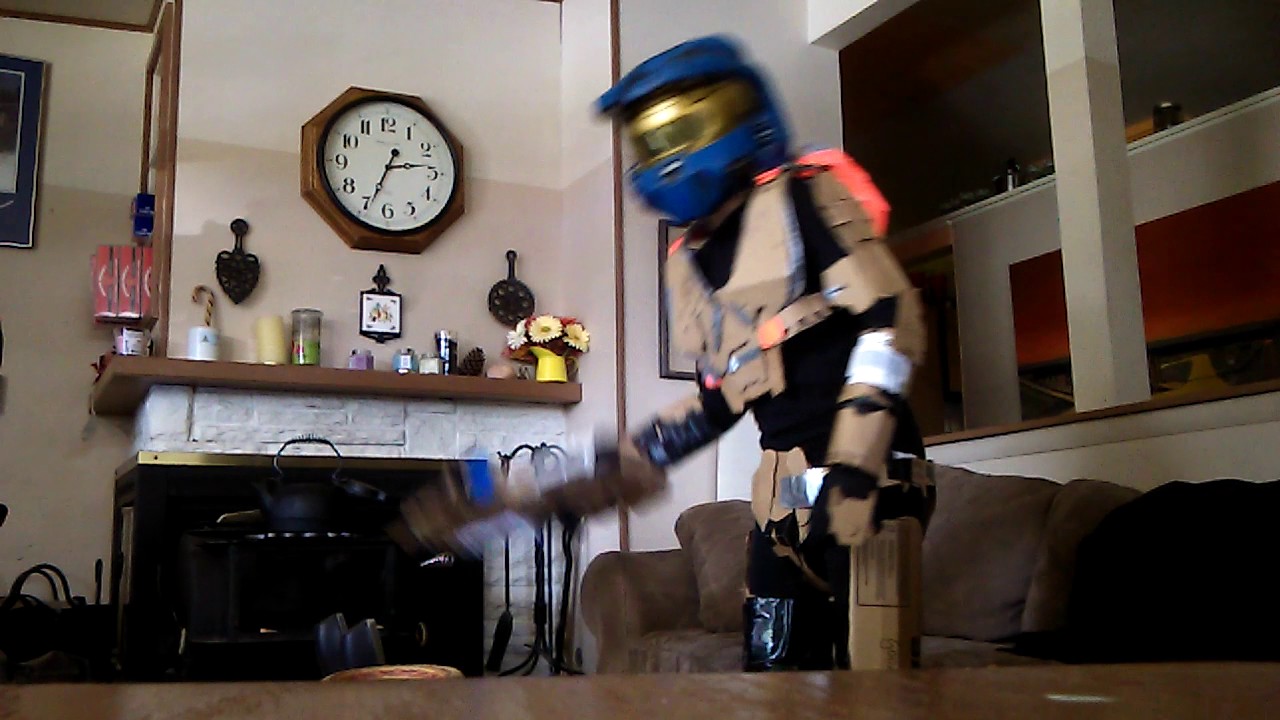 Cardboard halo 3 armor with helmet - YouTube