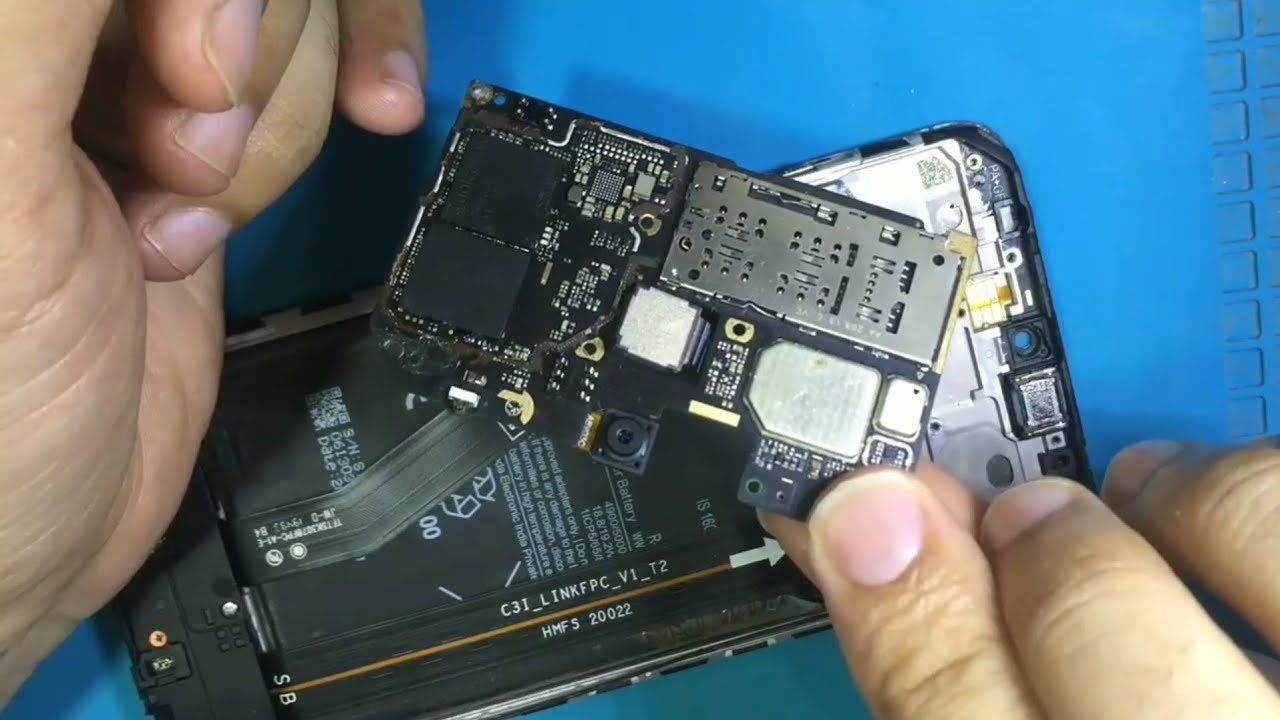 Mi Redmi 8 main board replacement || How to change Mi Redmi 8 ...