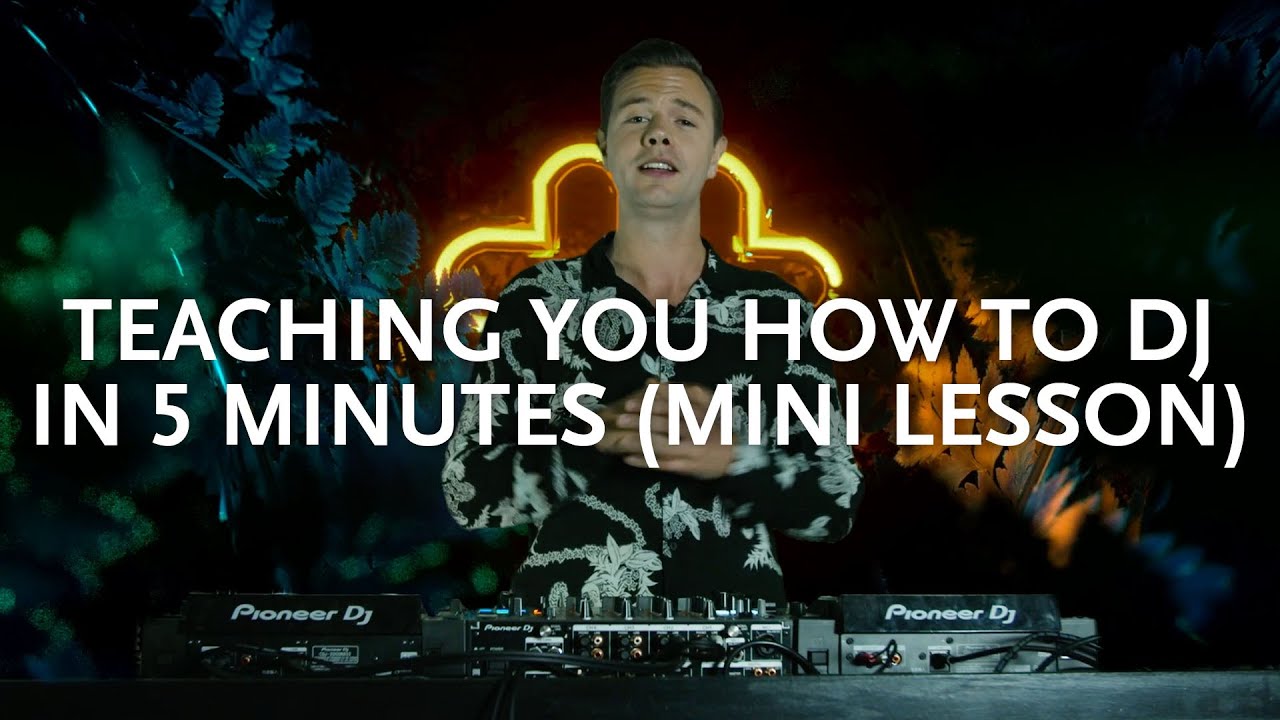 Teaching YOU How to DJ (in 5 minutes) [Grammy Museum Mini-Lesson] - YouTube