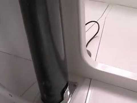 FT 10 M at the 2006 US Boat Show - YouTube