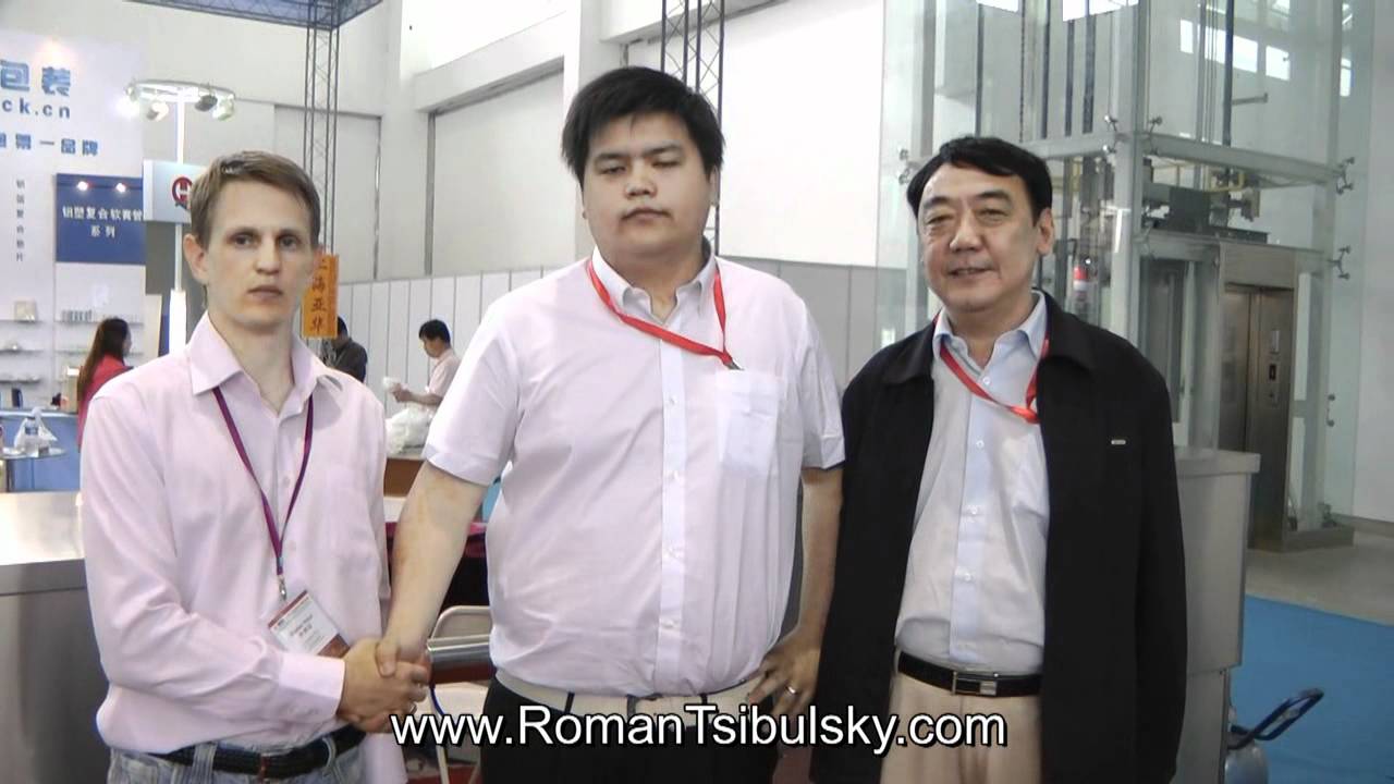 👌Roman Tsibulsky works on Pharma exhibition 2011 China Minipress.ru ...