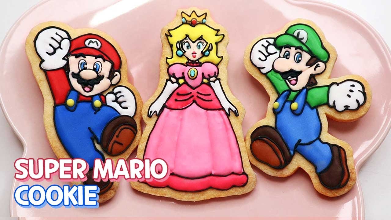 The Super Mario Bros. icing cookies : Mario, Princess Peach, Luigi ...