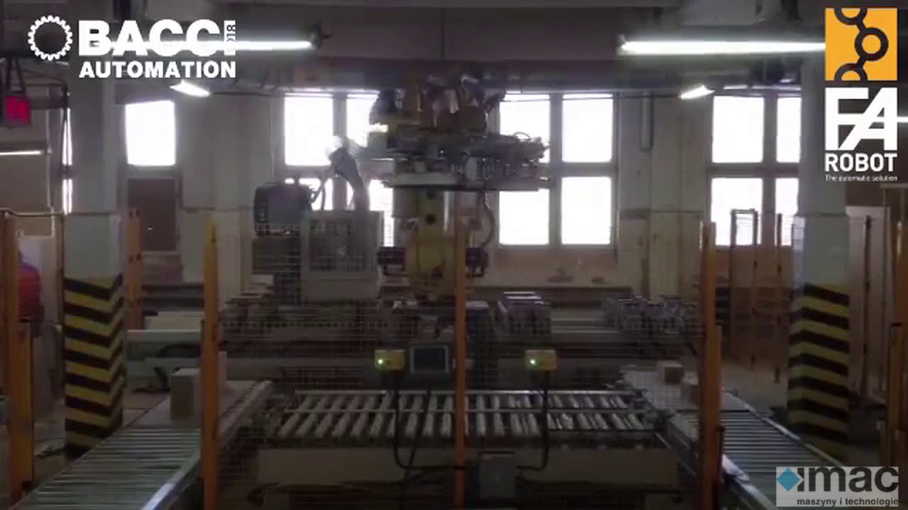 Robot do centrum obróbczego CNC - Bacci Automation - YouTube