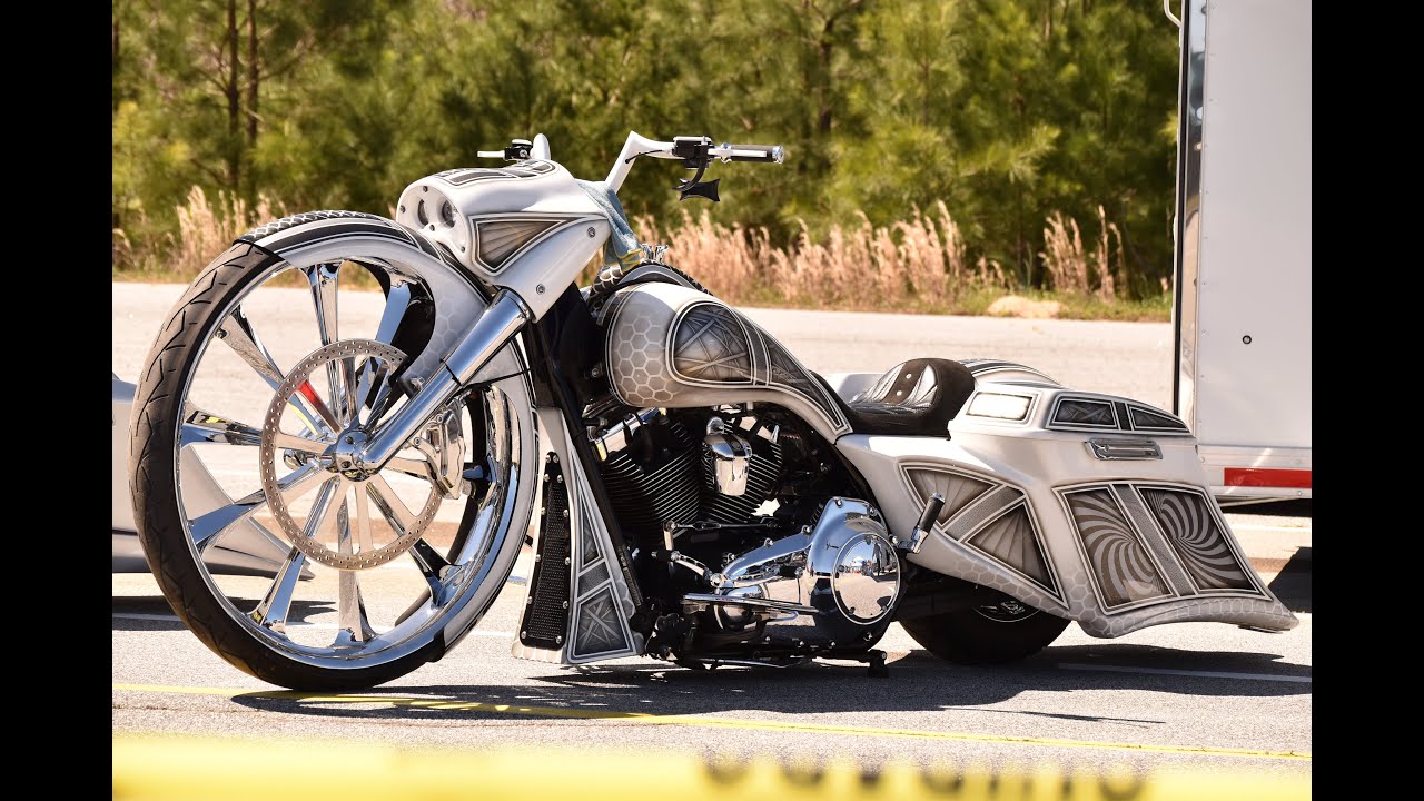 Custom Bike & Car Calendar shoot with Urban Cowgirl Apparel - YouTube