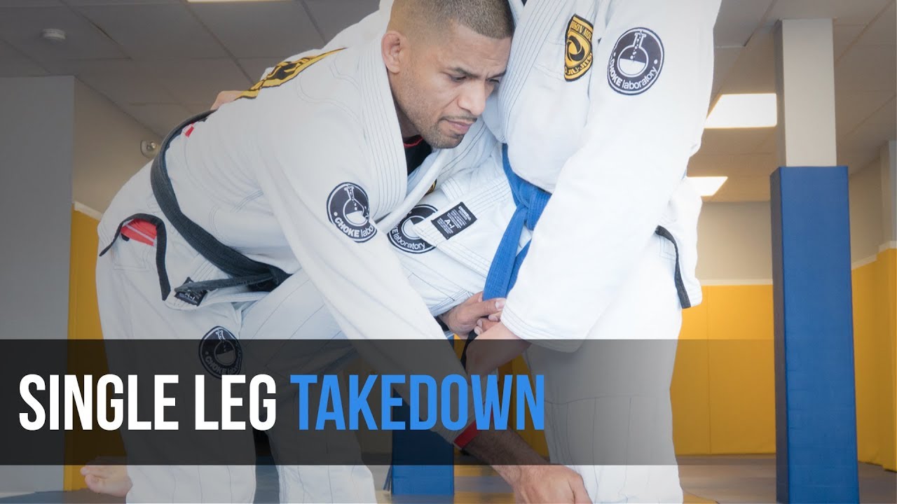 Learn A Quick High Percentage Single Leg Takedown! - YouTube