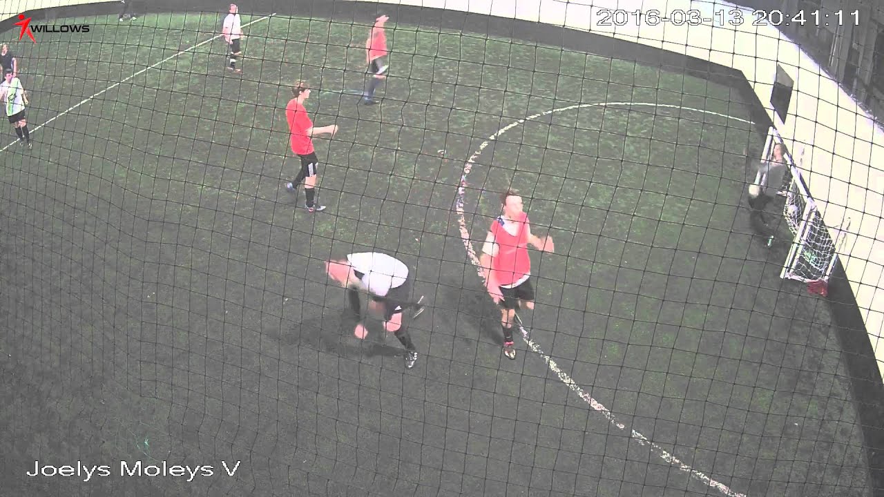 26605 Arena3G Willows Sports Centre Cam7 Joely's Moley's Vets v Power ...