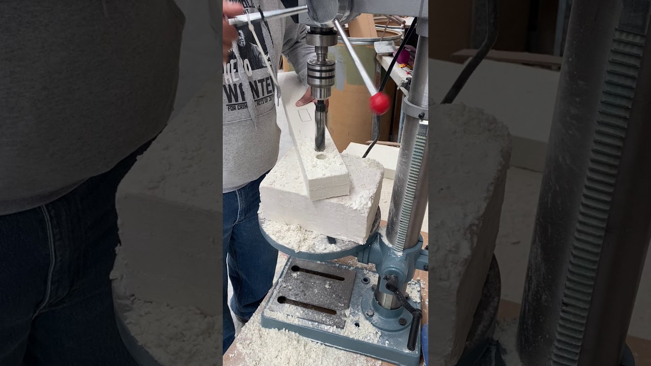 Perforación de Tabla - Formado al vacío - YouTube