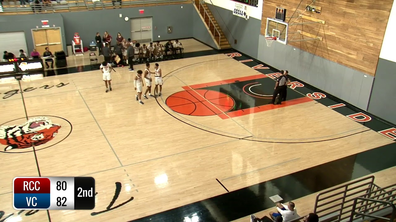 RCC Men’s Basketball vs. Ventura College - YouTube