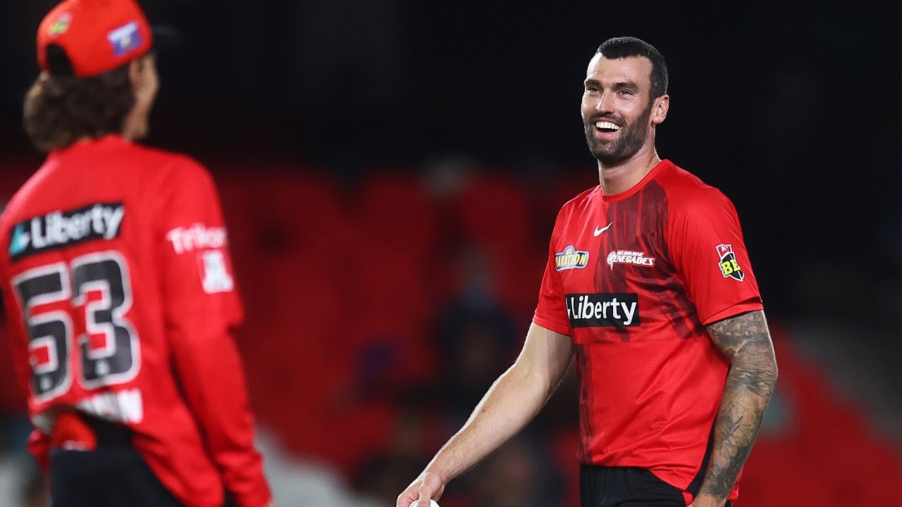 Topley signs off for BBL|11 - YouTube