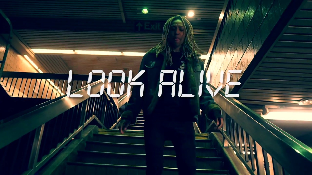 "LOOK ALIVE" - ZOEGAWD OFFICIAL FREESTYLE COVER DRAKE - YouTube