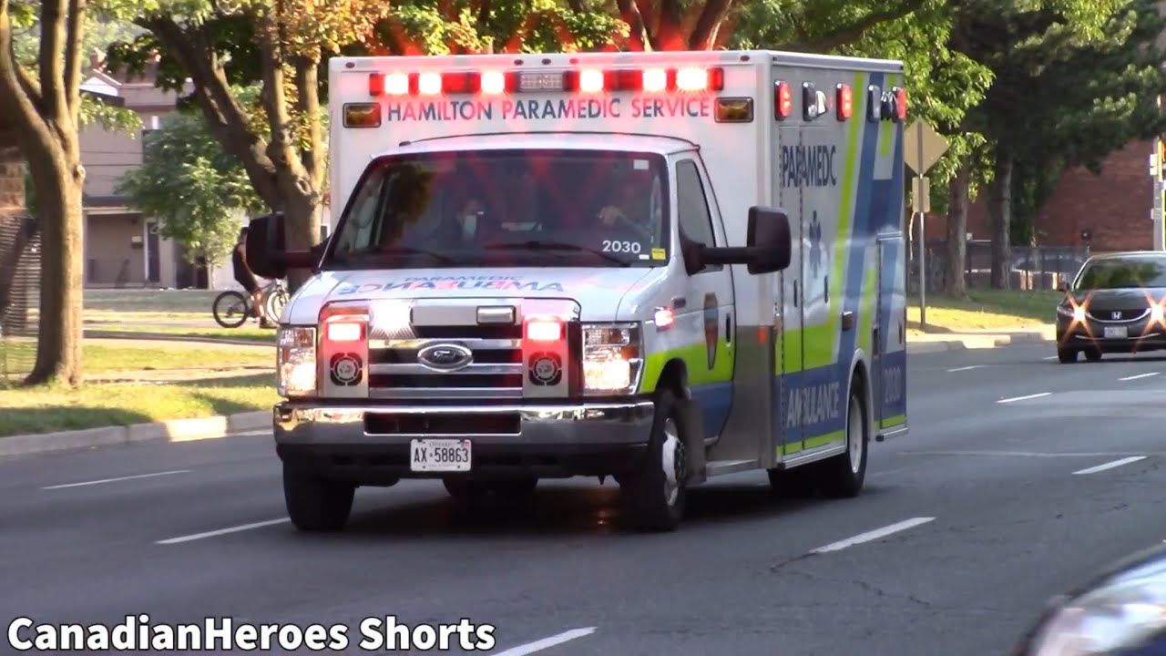HFD - Medic #2030 Responding Or Transporting Stopping Traffic On Wilson ...