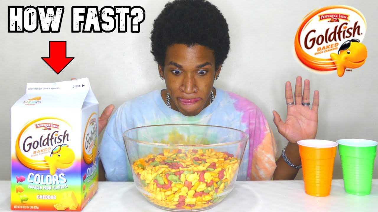 Eating a 30oz Carton of COLORFUL Goldfish - Challenge (4,000 Calories ...
