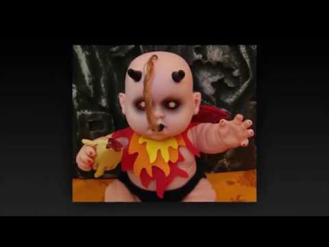 Freaky Dolls You will Dare to Touch Real Story Of a Doll Horrible Doll ...