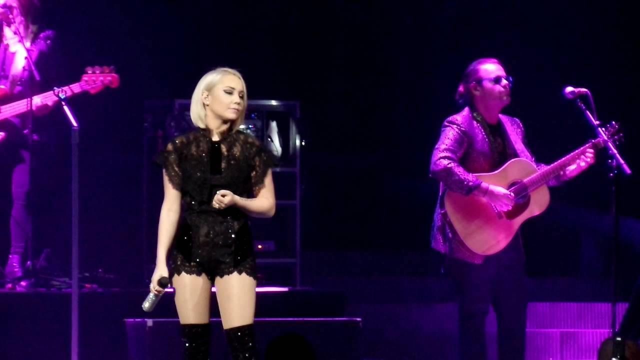Love Triangle - Raelynn - YouTube