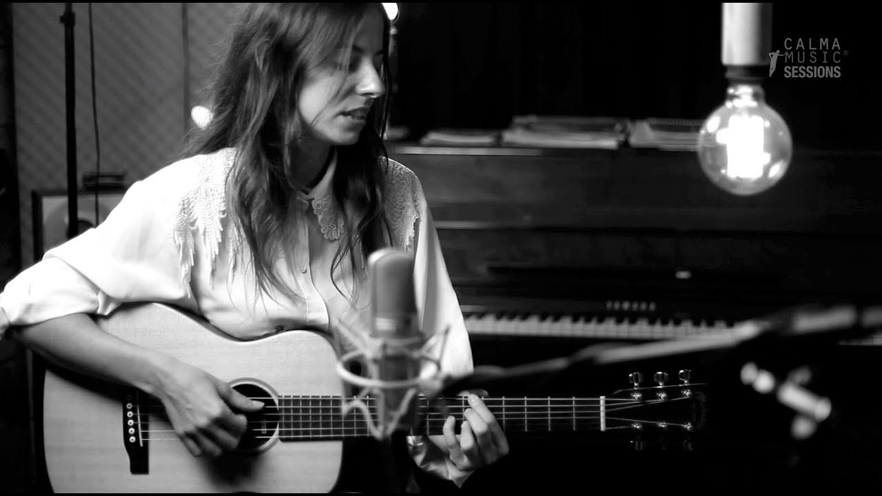 Cata Raybaud #1 ( entrevista & live session ) - Tarde / Calma Music ...