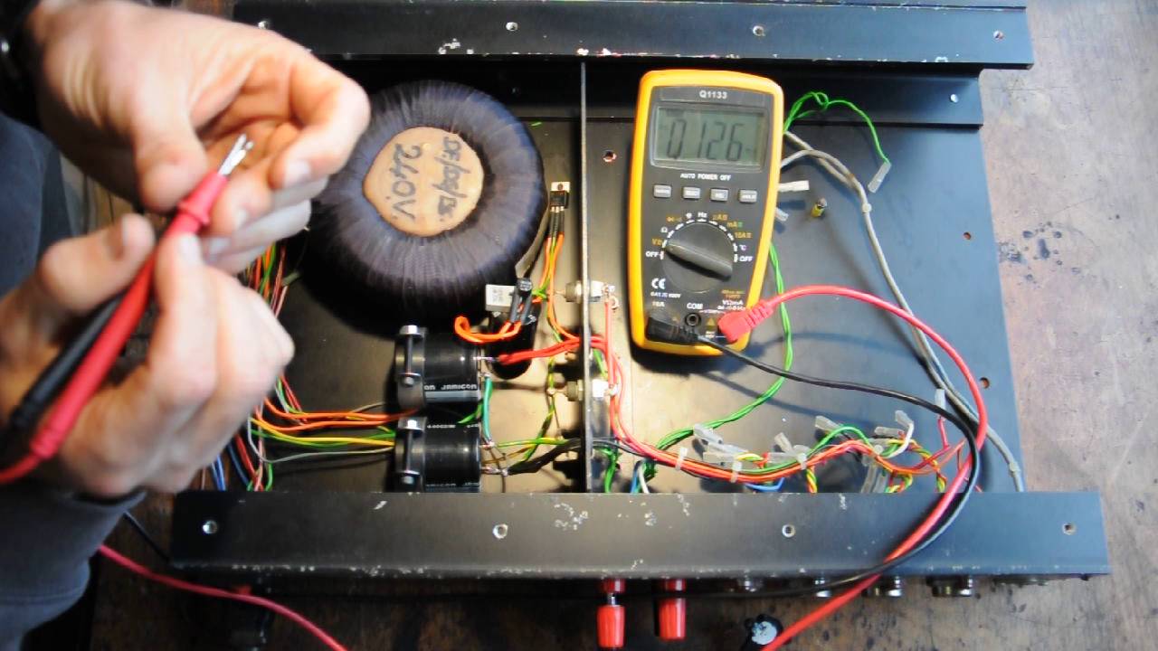 NAIM NAP 160 Rebuild - First power up. - YouTube