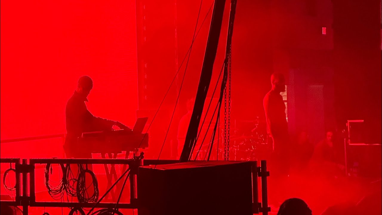 Full Death Grips 2.0/Runway H Redux Live in Vancouver 2023 - YouTube